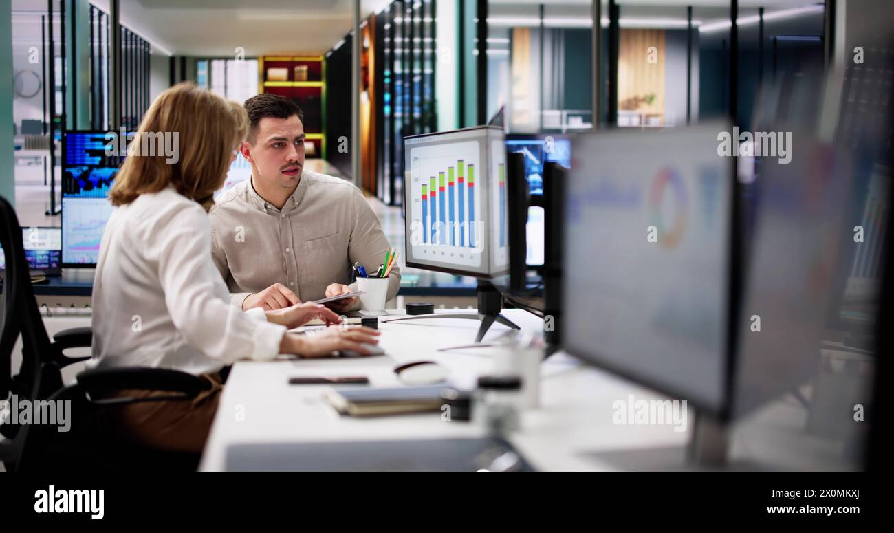 Data Analyst Using Data Analytics KPI Dashboard Stock Photo - Alamy