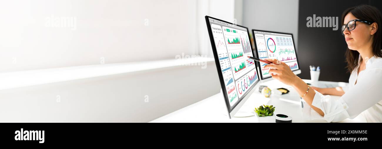 Data Analyst Using Data Analytics KPI Dashboard Stock Photo - Alamy