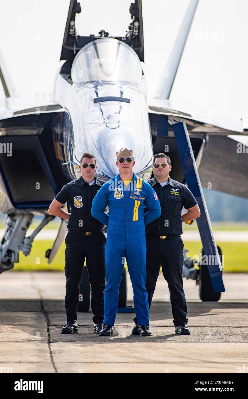 U.S. 07th Apr, 2024. Navy Flight Demonstration Squadron Blue Angels ...