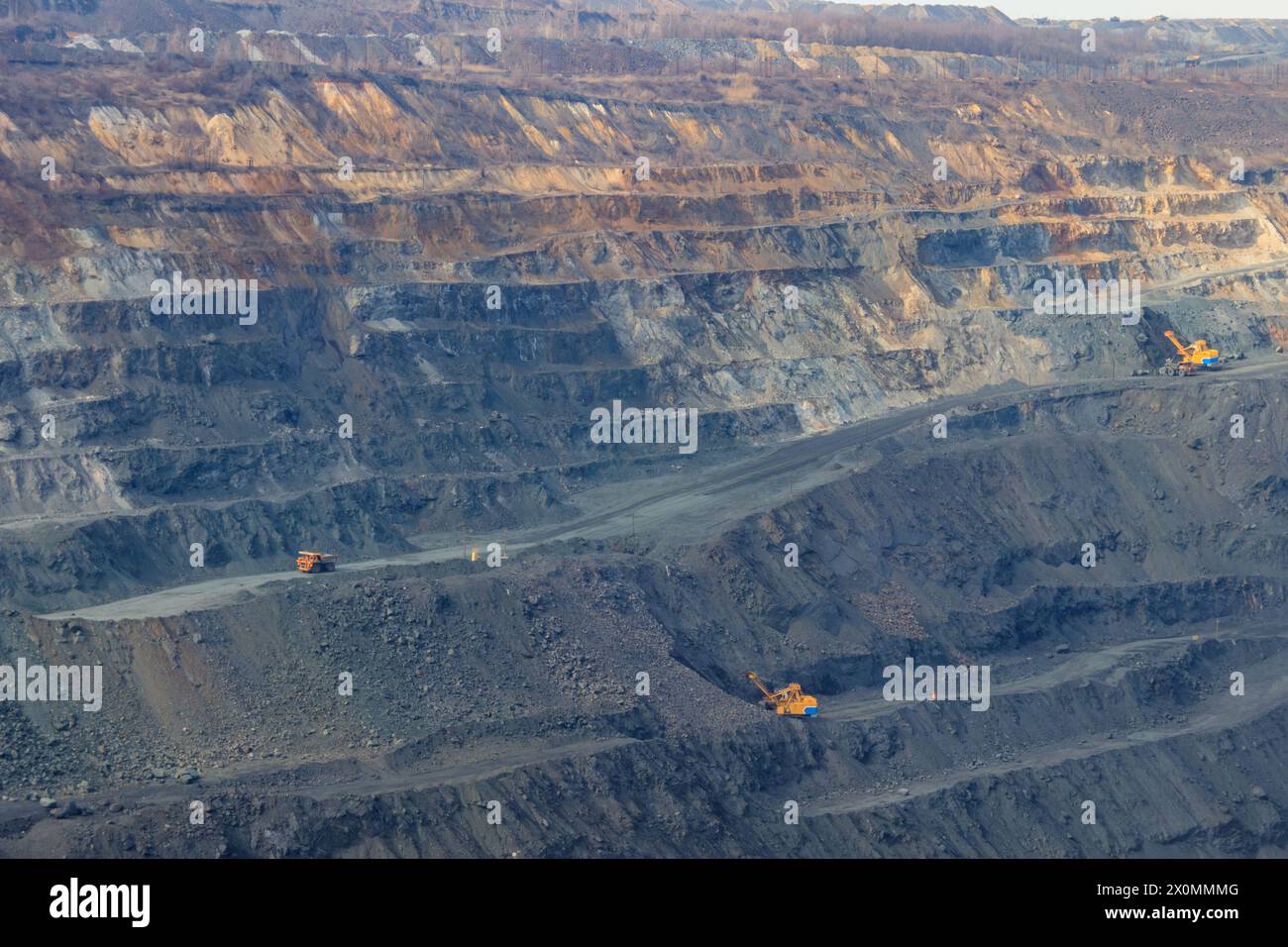 Big yellow dumper trucks hi-res stock photography and images - Alamy