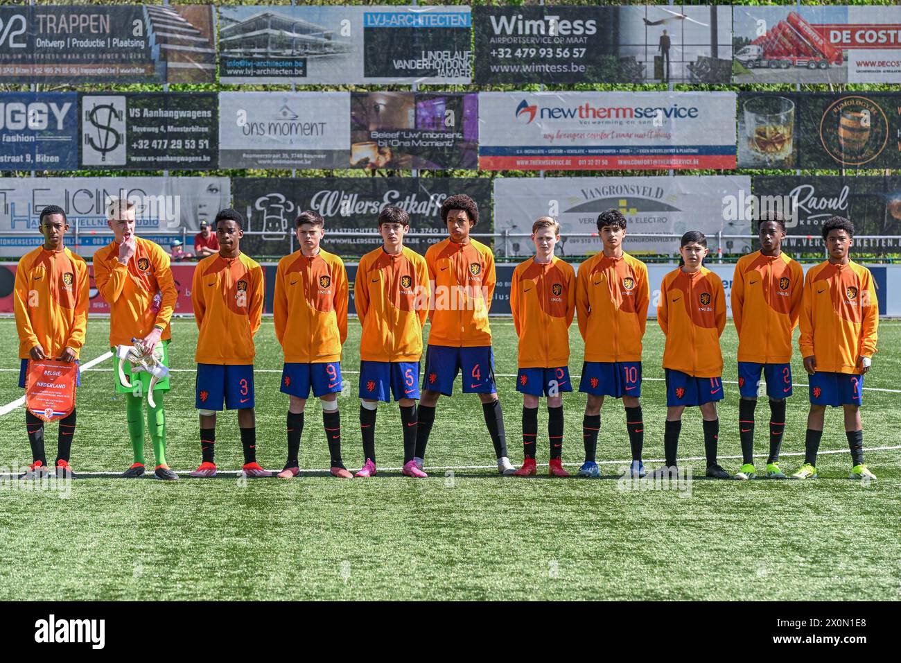 Line-up The Netherlands ( Gian-Luca Aserie (8) of The Netherlands, Bram ...