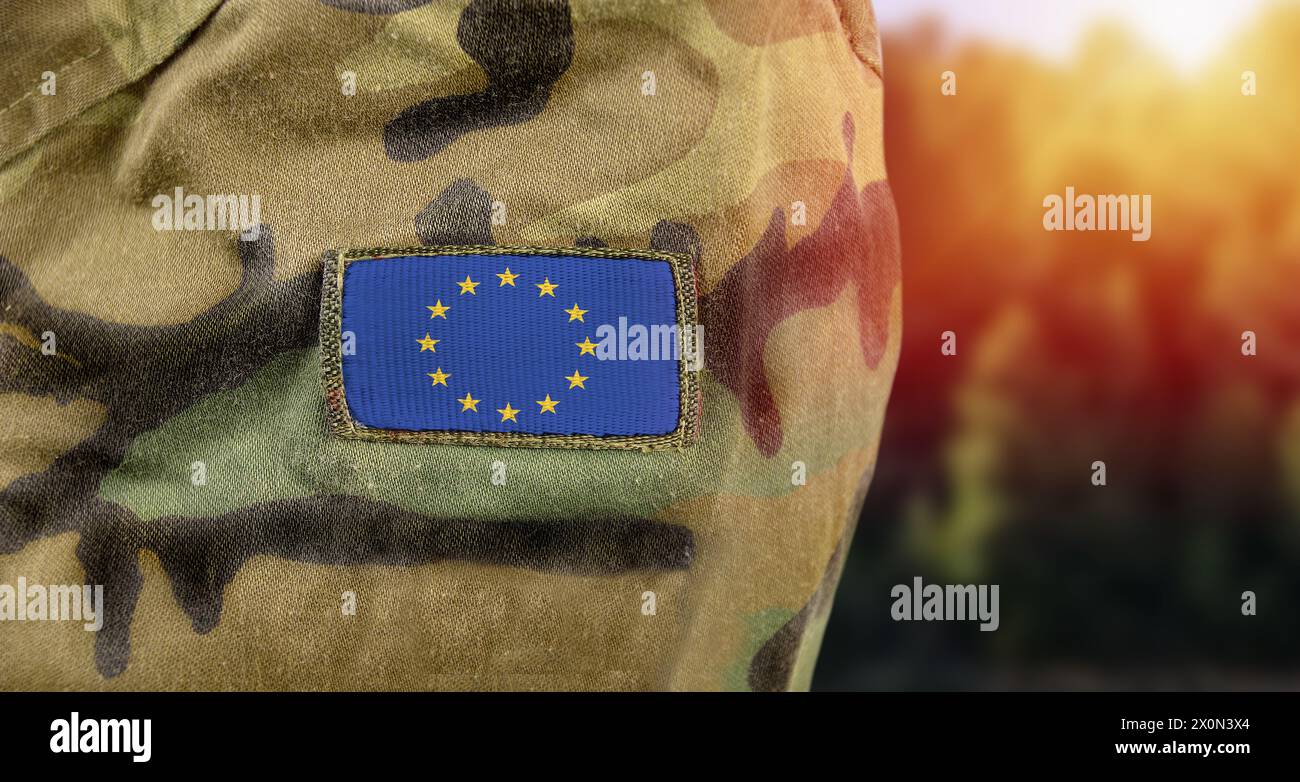 Uniform arm patch hi-res stock photography and images - Alamy