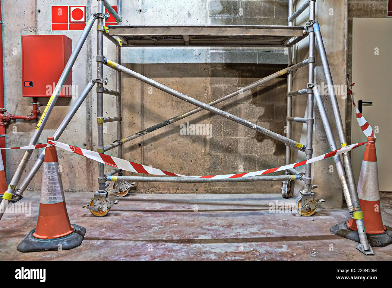 Scaffolding inside business hi-res stock photography and images - Alamy