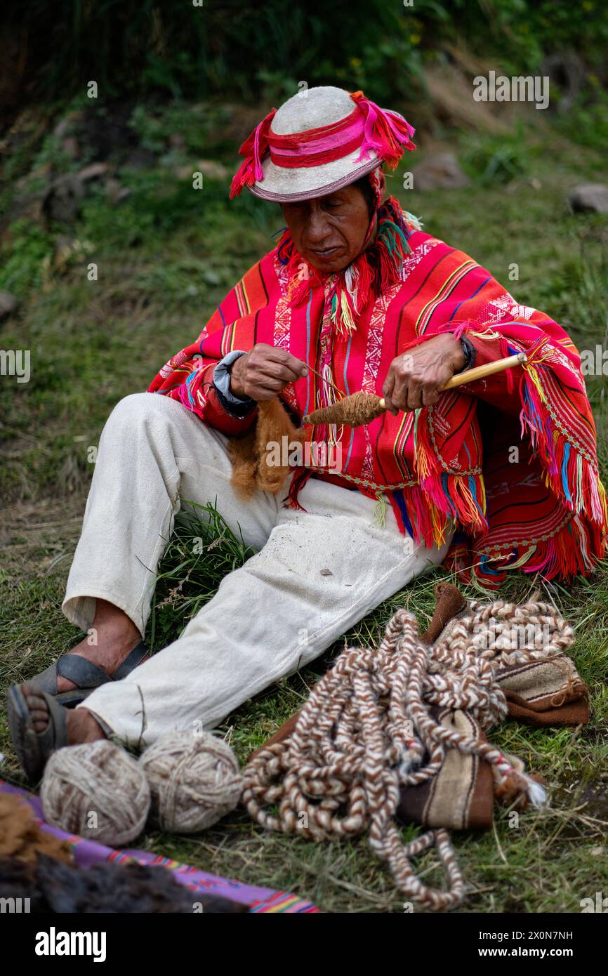 Peru, province of Cuzco, Sacred Valley of the Incas, quechua community ...