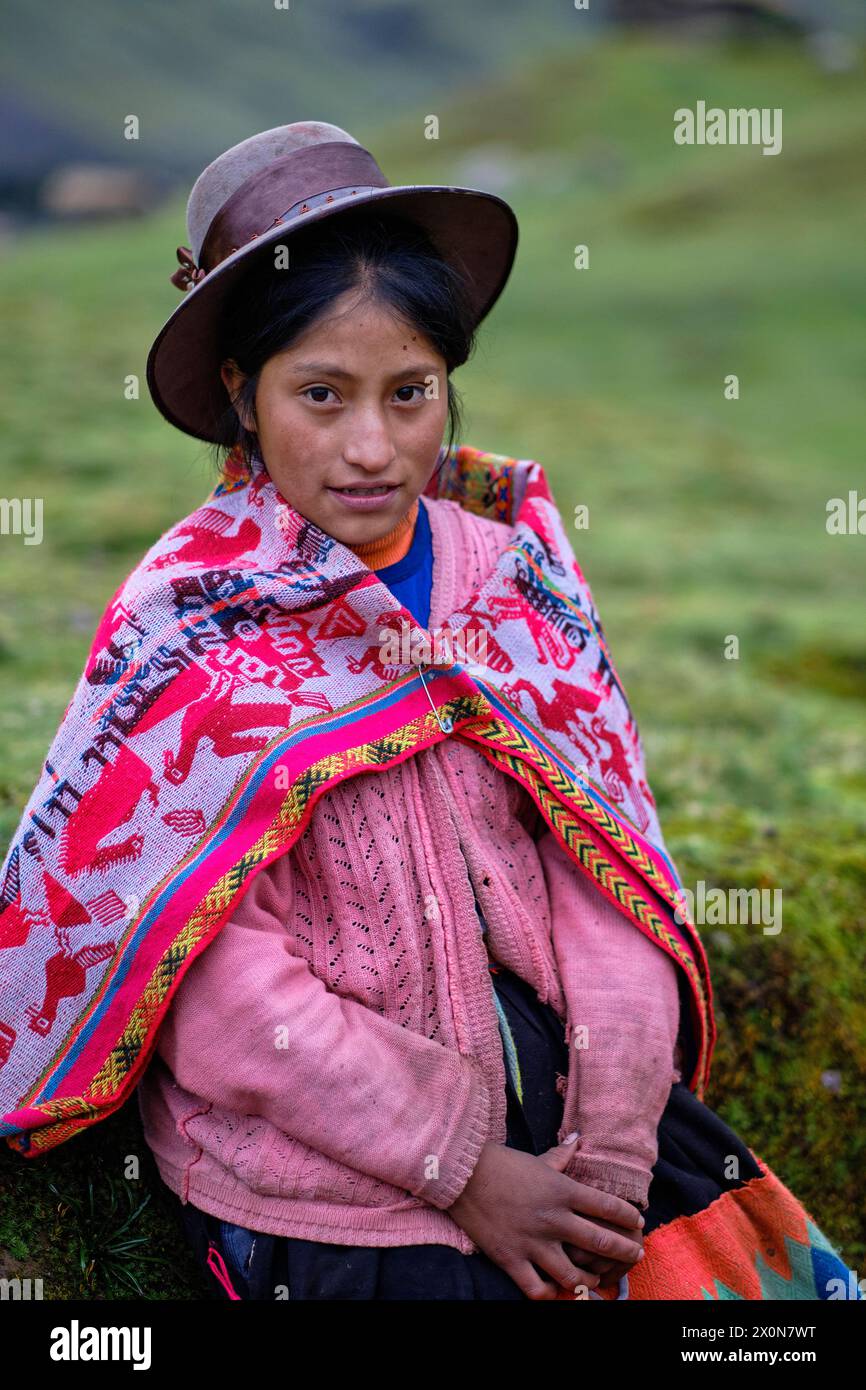 Peru, province of Cuzco, Sacred Valley of the Incas, community of the ...