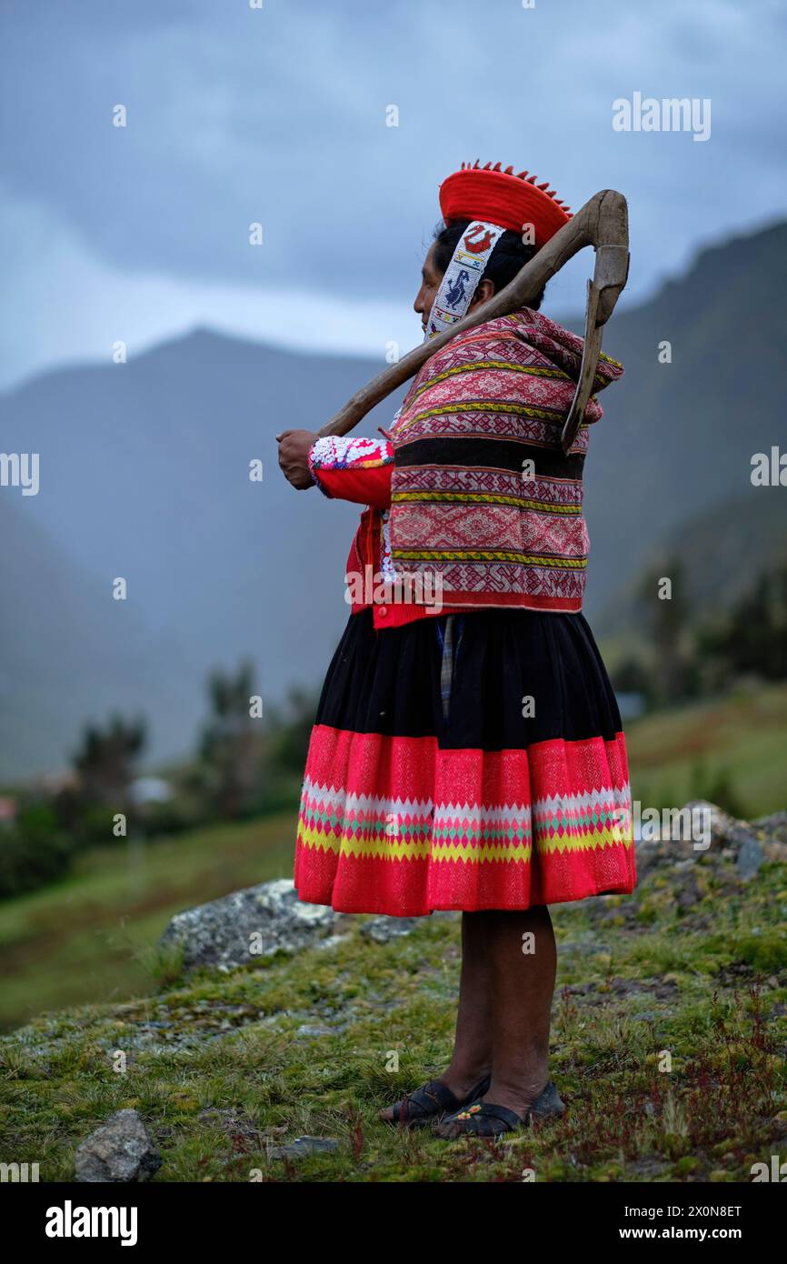 Peru, province of Cuzco, the Sacred Valley of the Incas, Andean ...