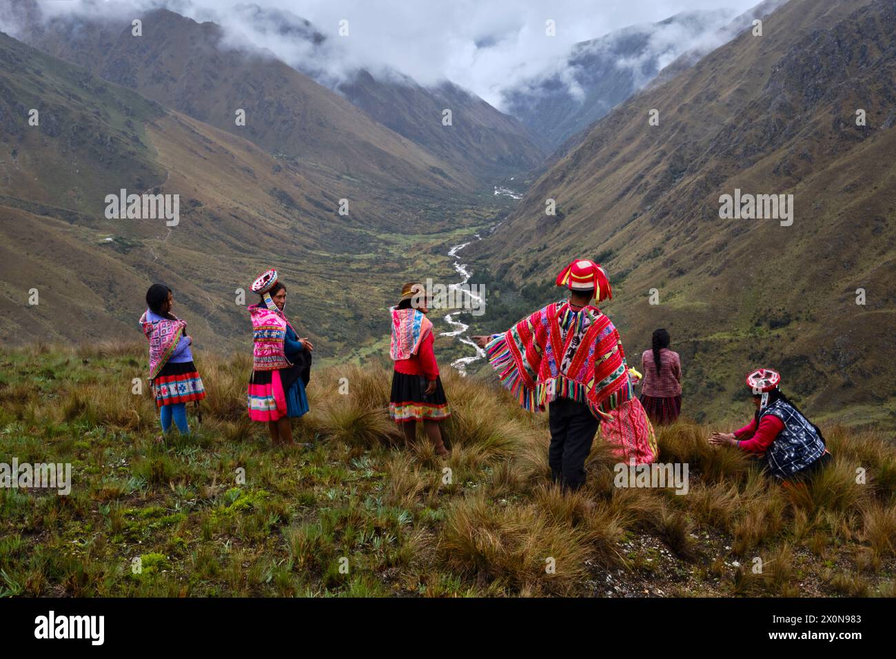 Peru, province of Cuzco, the Sacred Valley of the Incas, communities of ...