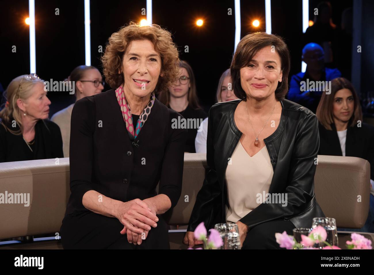 Adele Neuhauser und Sandra Maischberger zu Gast in der NDR Talk Show ...