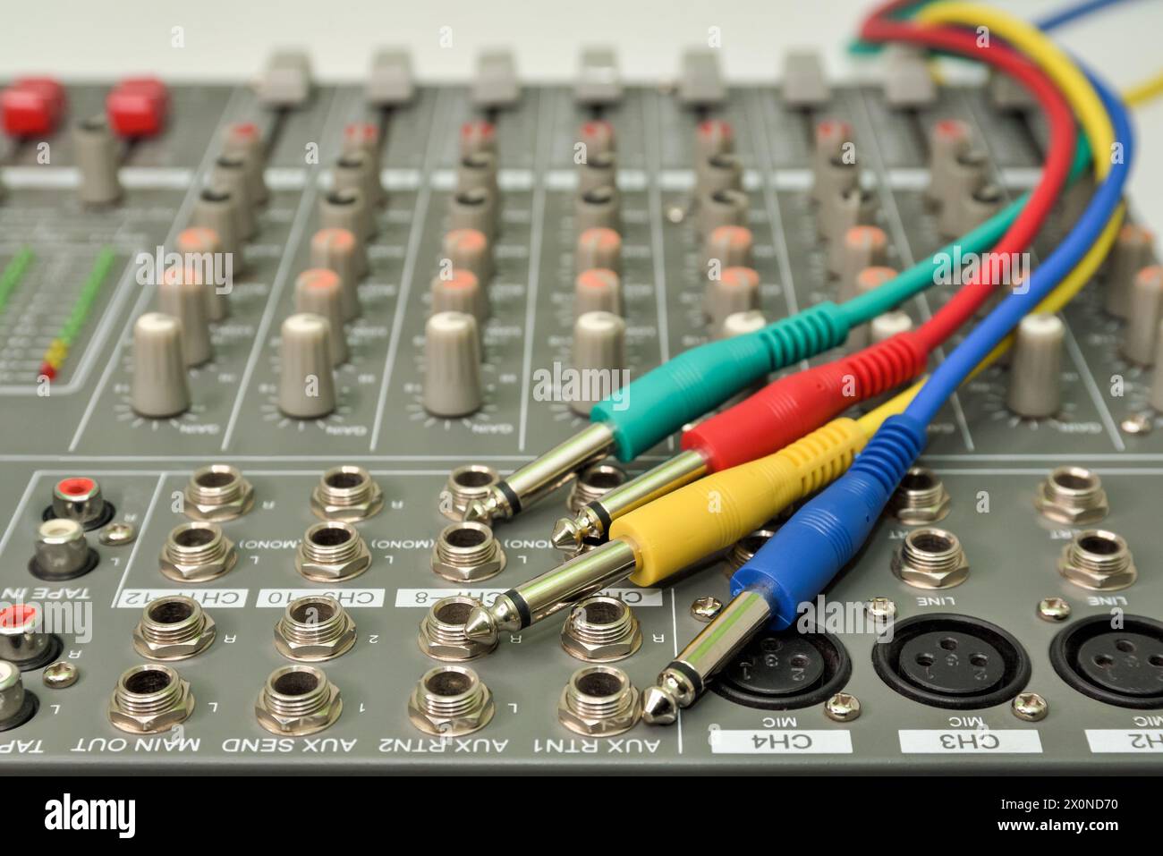 Console connect hi-res stock photography and images - Alamy