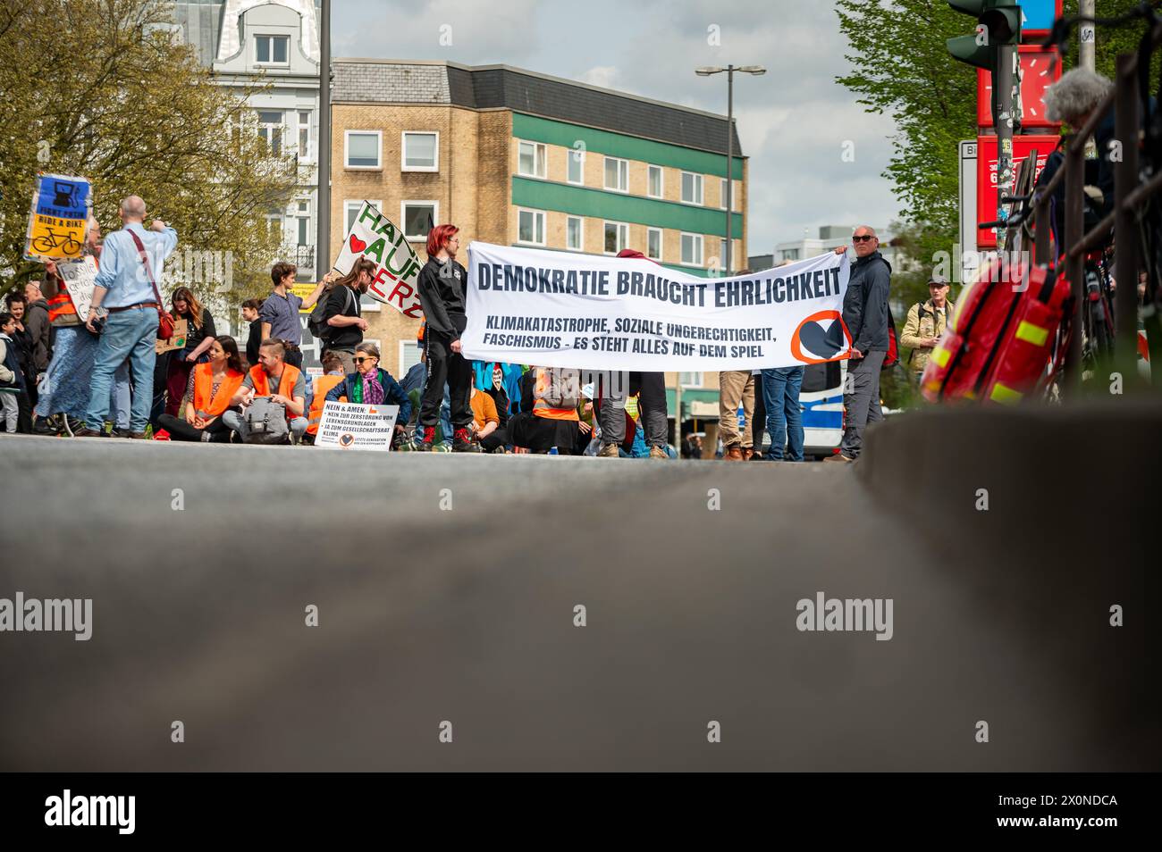 Honesty 2024 hi-res stock photography and images - Alamy