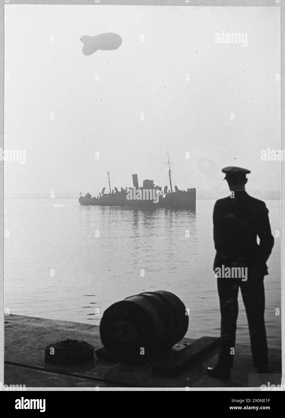 Naval balloon station hi-res stock photography and images - Alamy