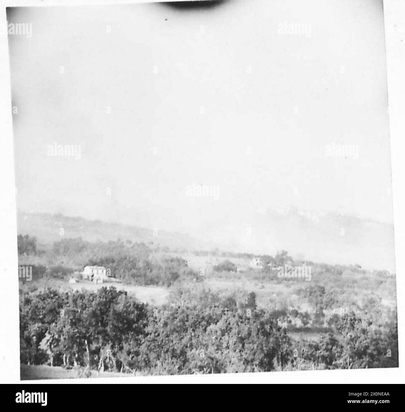 ITALY : EIGHTH ARMY - The village of Mozzagrogna under fire during our ...