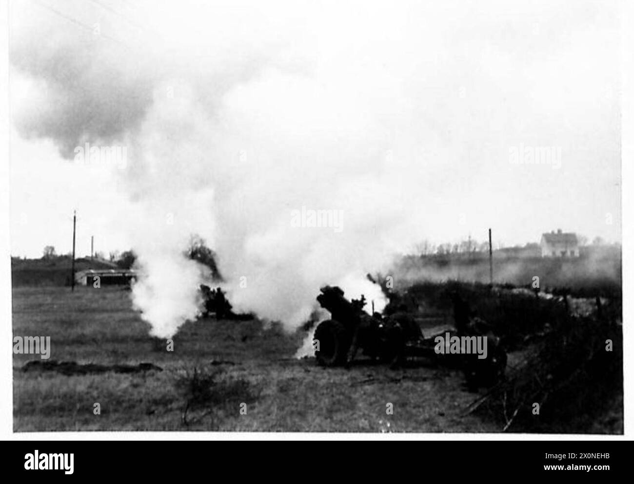 SPARTAN EXERCISE - A Battery of 6-inch Howitzers in action ...