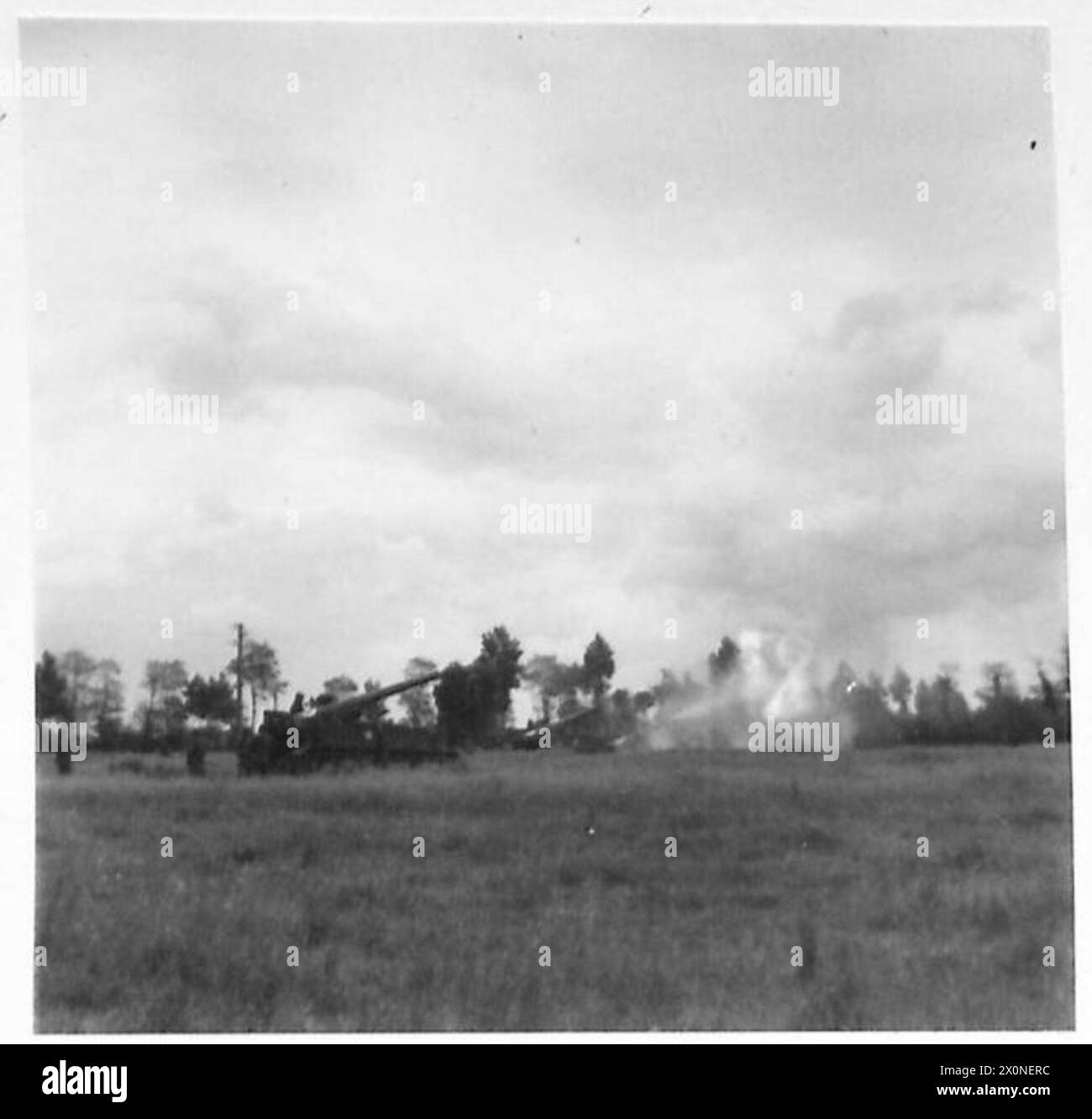 THE CAMPAIGN IN NORMANDY 1944 - American M12 GMC 155mm self-propelled guns of 987th Field ...