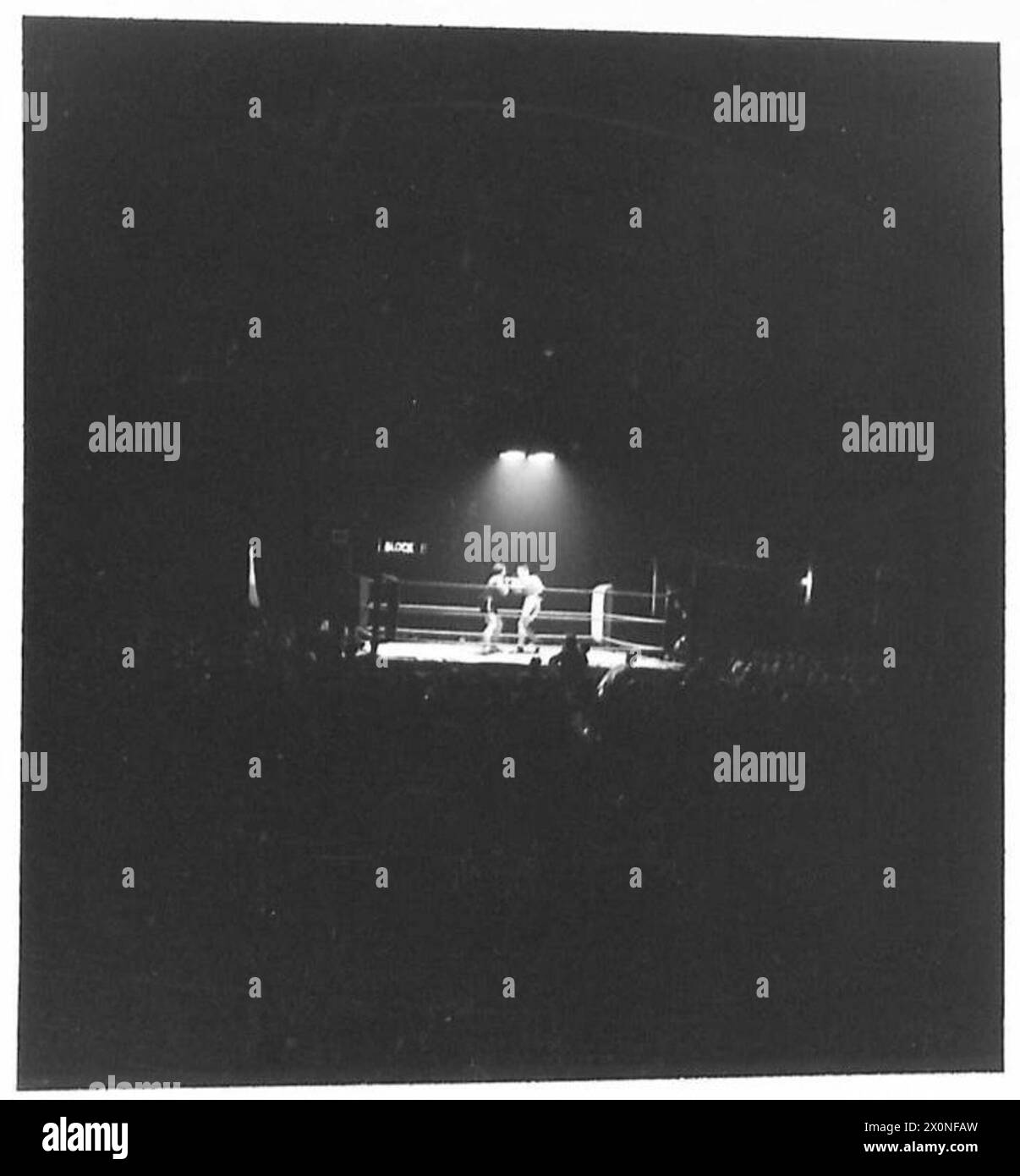 Middleweight bout Black and White Stock Photos & Images - Alamy