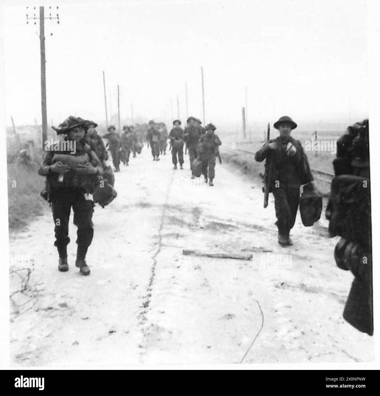 D-DAY - BRITISH FORCES DURING THE INVASION OF NORMANDY 6 JUNE 1944 ...