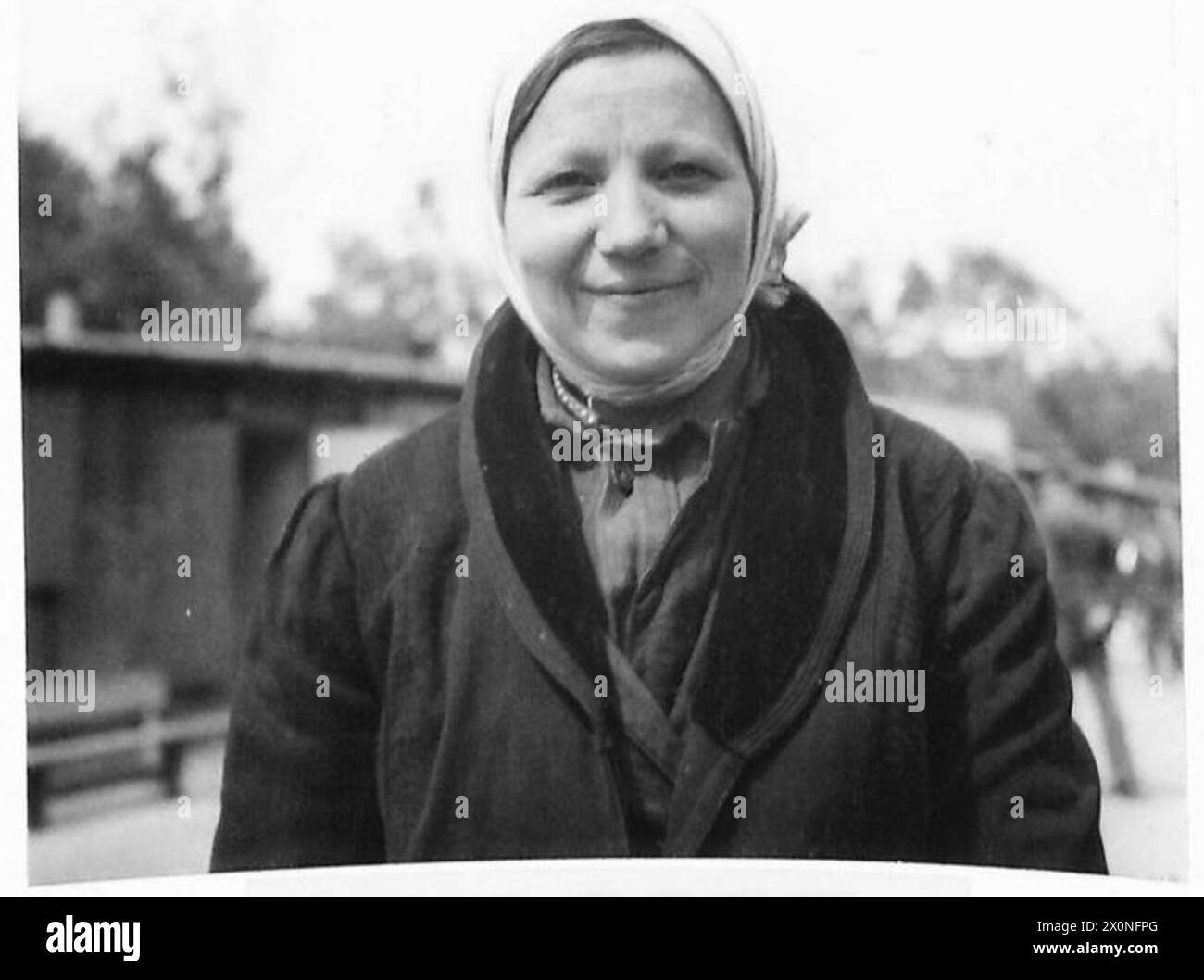 DISPLACED PERSONS CAMP IN HAMBURG ZOO - Two Russian women who have been ...