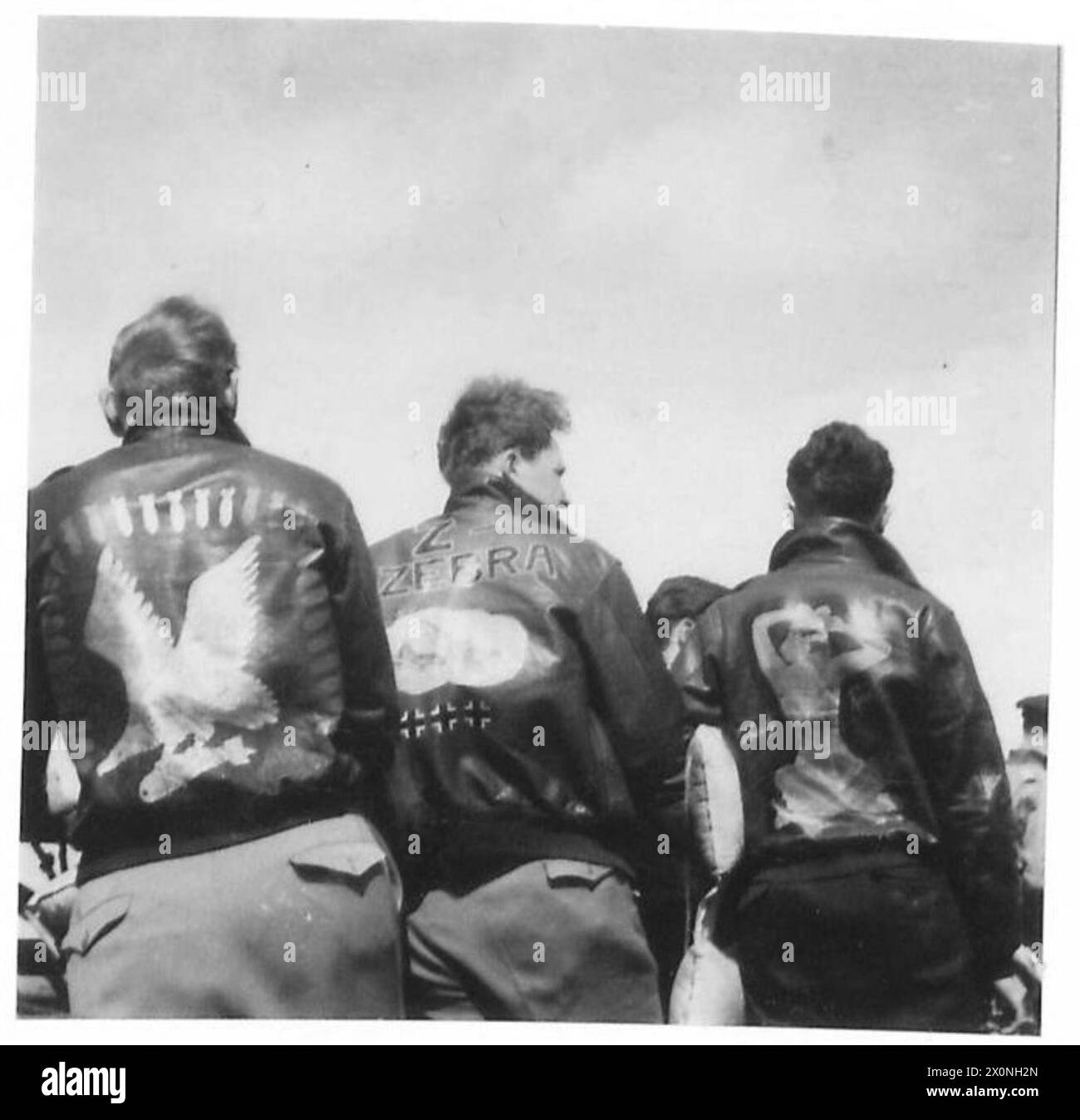 Army soldiers airmen from Black and White Stock Photos & Images - Alamy