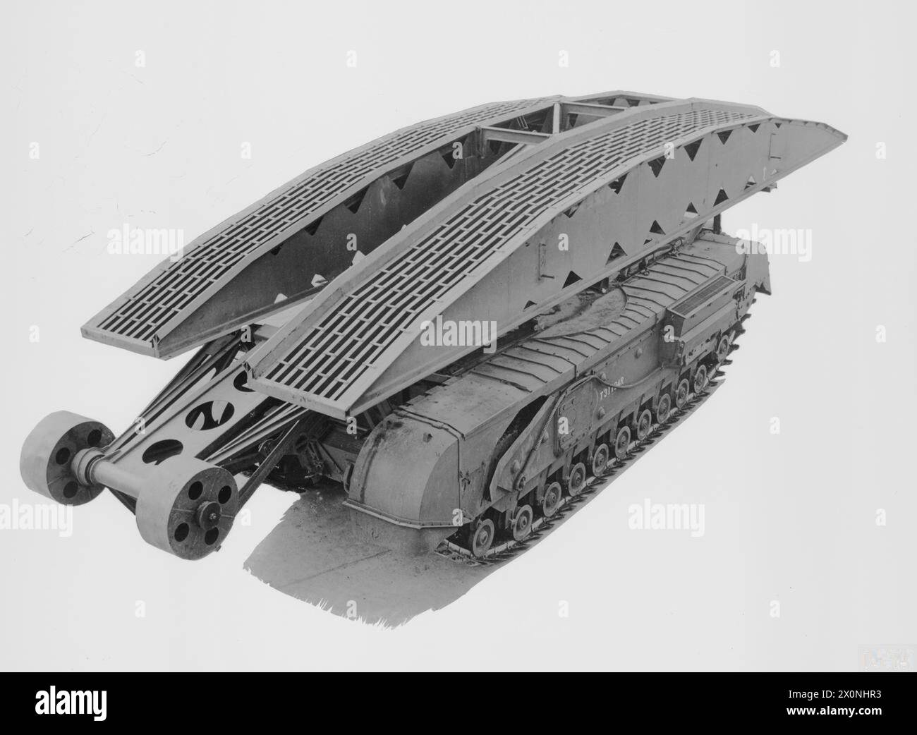 BRITISH TANKS AND ARMOURED FIGHTING VEHICLES 1939-45 - Churchill ...