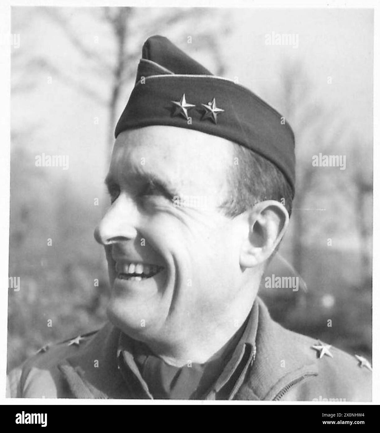 FIFTH ARMY GENERALS - Major General Alfred M. Gruenther, Chief of Staff ...