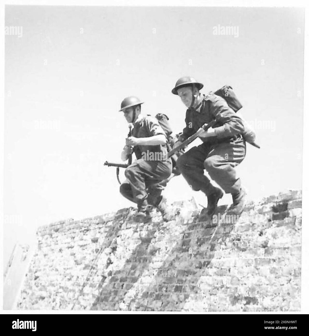TOUGHENING A SOLDIER - Surmounting walls and jumping from heights ...