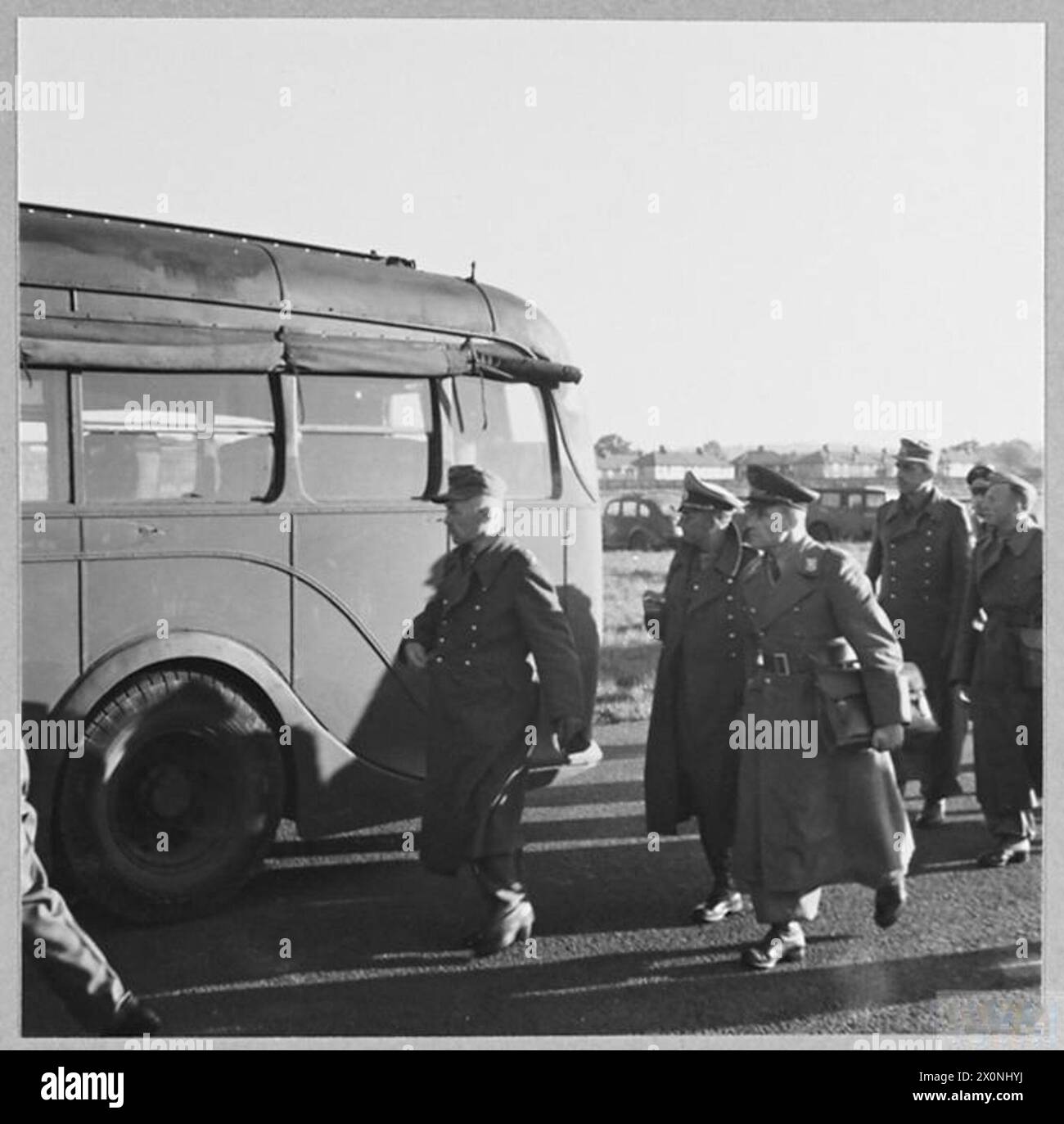 GENERAL VON ARNIM AND OTHER HIGH RANKING GERMAN OFFICERS SURRENDERED TO ...