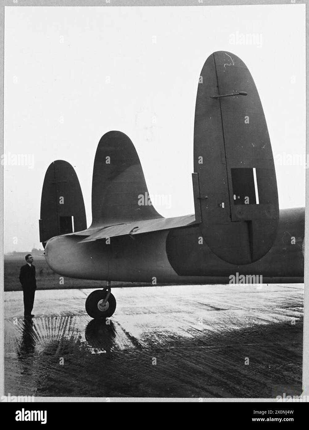 THE AVRO YORK : FIRST PICTURES - For story see CH.11455. Picture ...