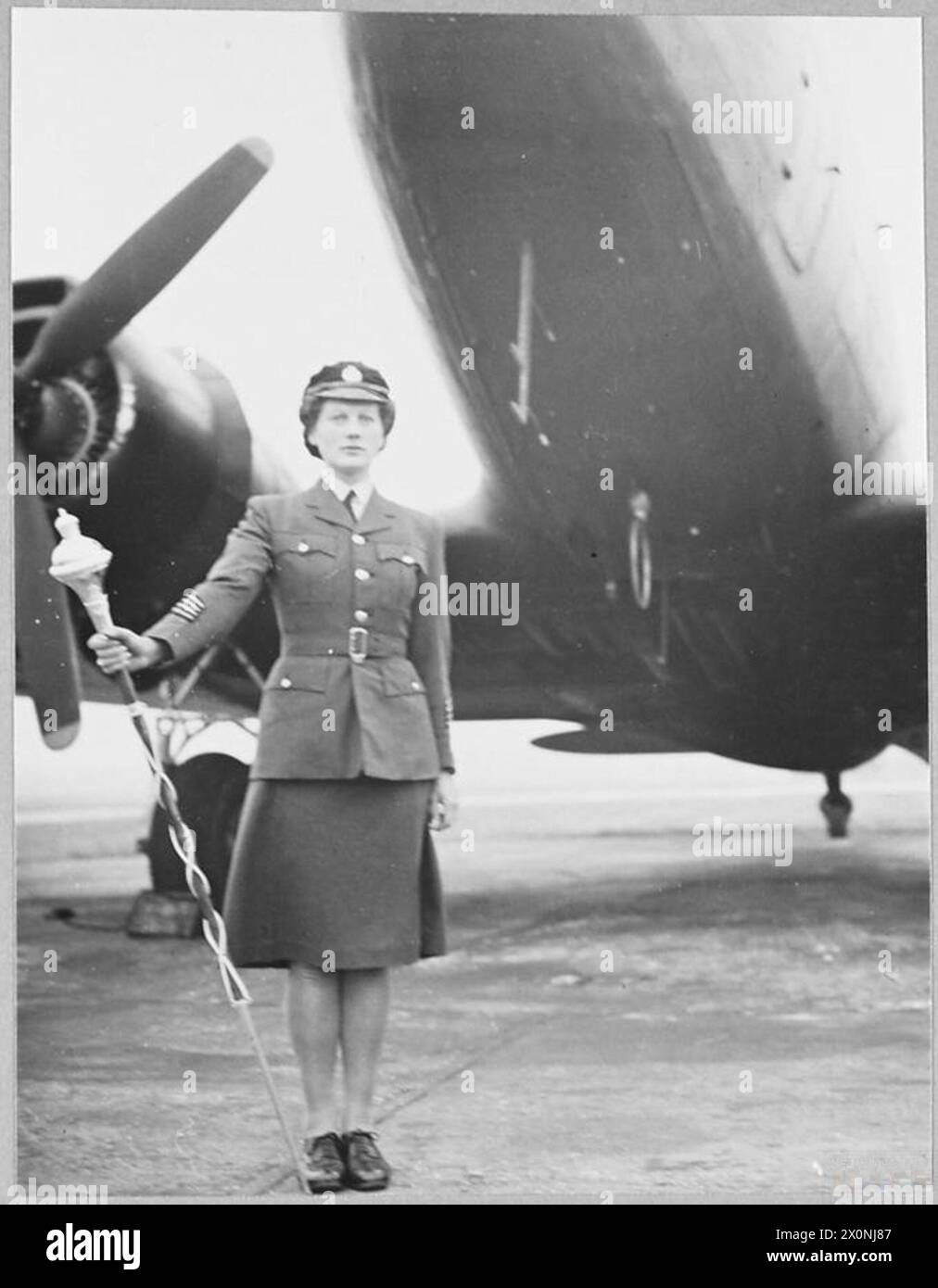 W.A.A.F. BAND LEAVES FOR COPENHAGEN - For introduction see CH.15461 ...