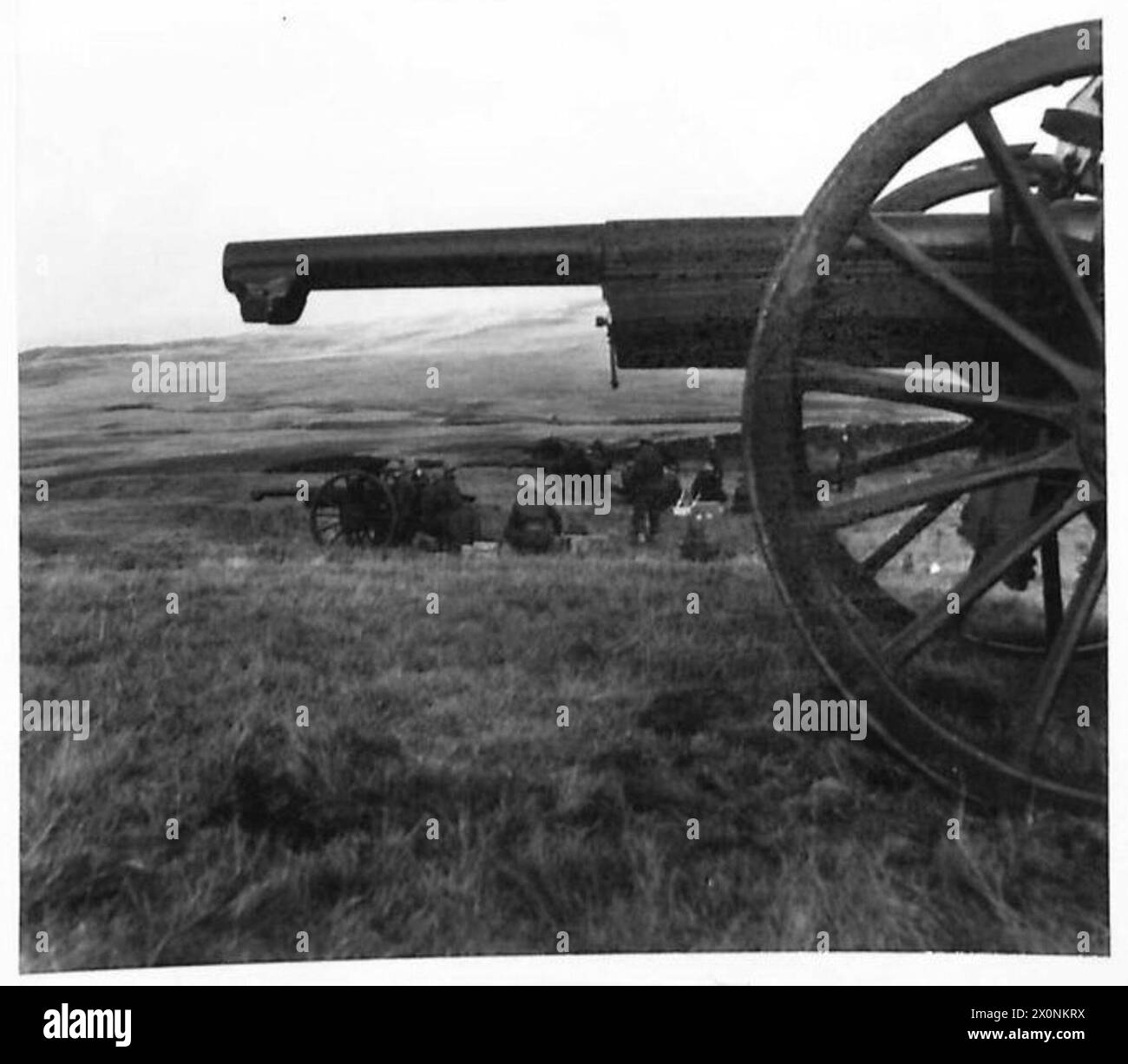 NORWEGIAN ARTILLERYMEN IN SCOTLAND - A novel view of the guns lined up ...