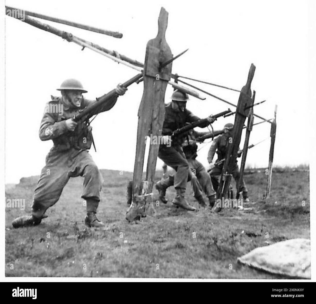 British bayonet charge desert hi-res stock photography and images - Alamy