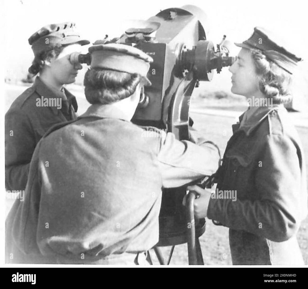 Kinetheodolites hi-res stock photography and images - Alamy