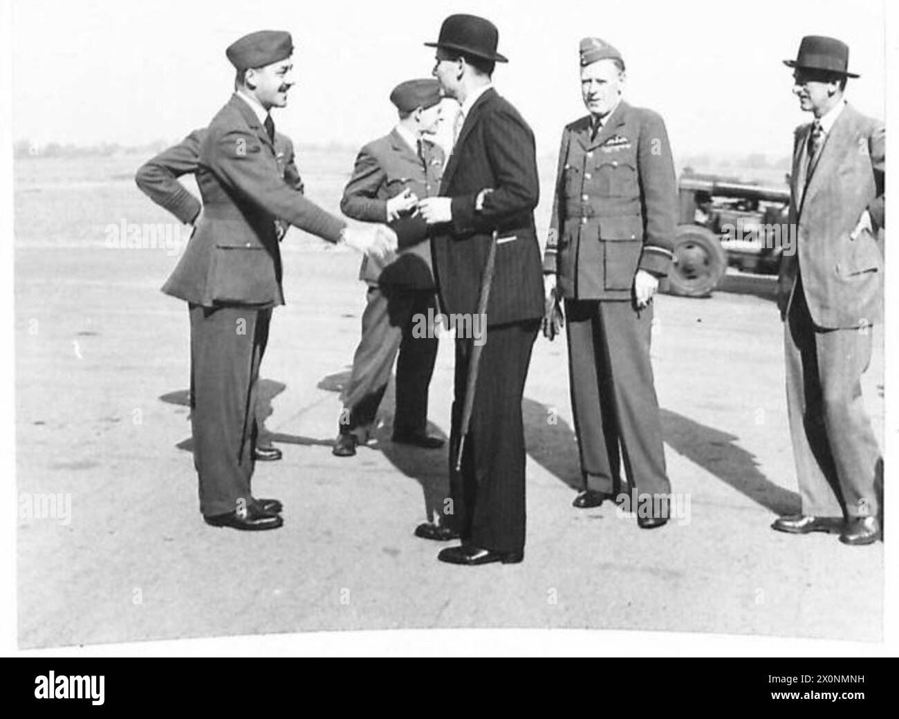 Secretary state war greeted Black and White Stock Photos & Images - Alamy