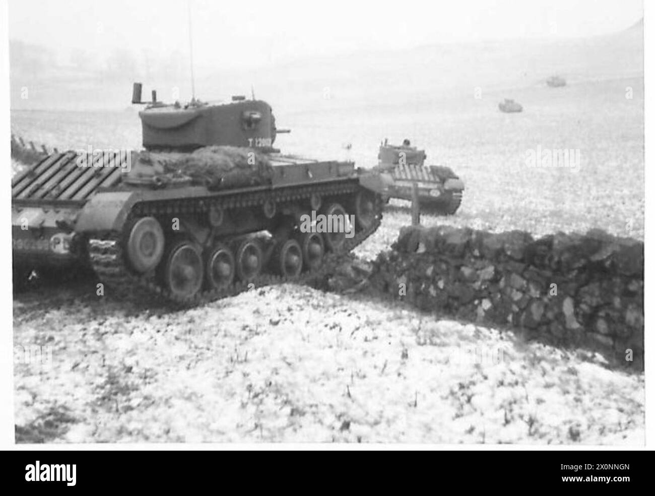THE POLISH ARMY IN BRITAIN, 1940-1947 - Valentine Mark III tanks of the ...