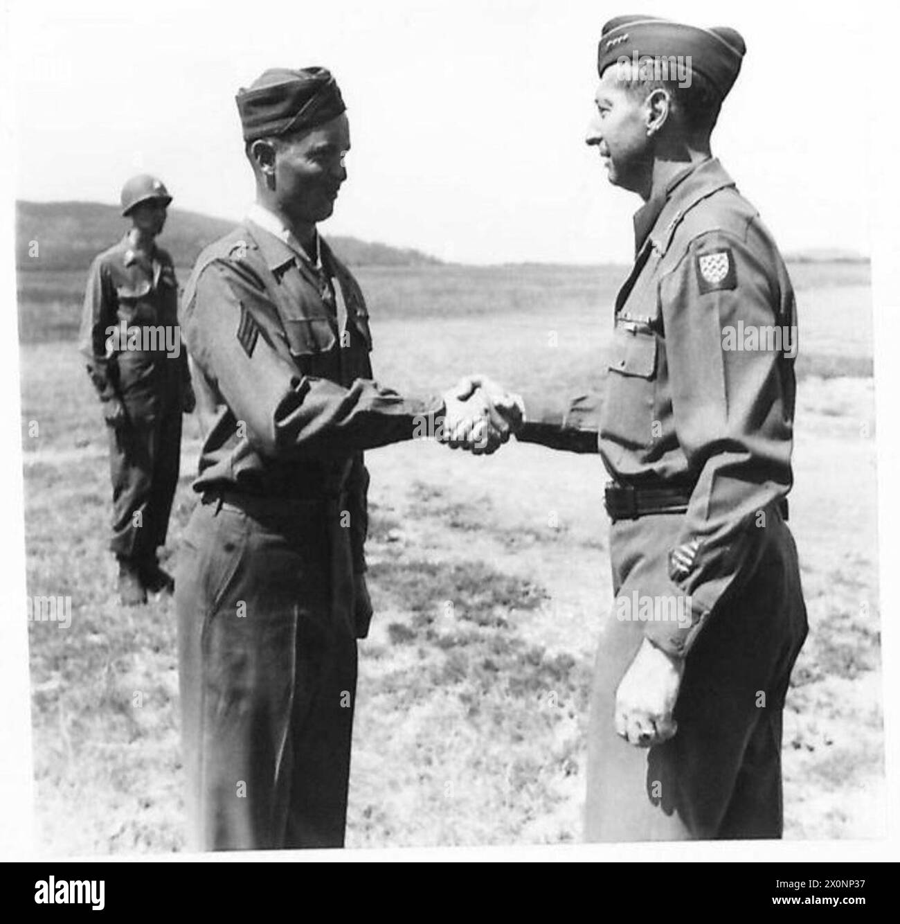 Army commendation medal presentation Black and White Stock Photos ...