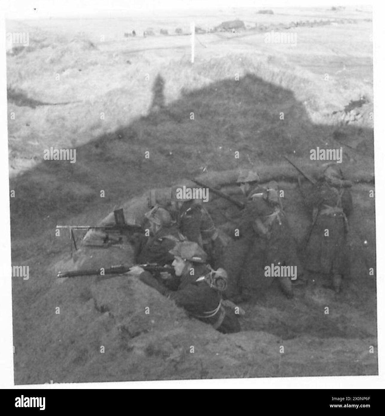 THE POLISH ARMY IN BRITAIN, 1940-1947 - A stronghold/dugout manned by ...