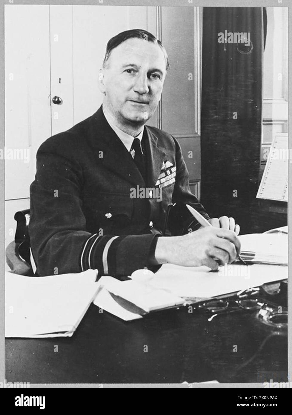 Leonard slatter hi-res stock photography and images - Alamy