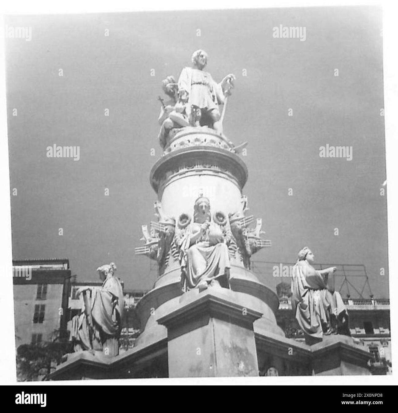 MEMORIAL SERVICE - The famous Christopher Colombus statue in Genoa ...