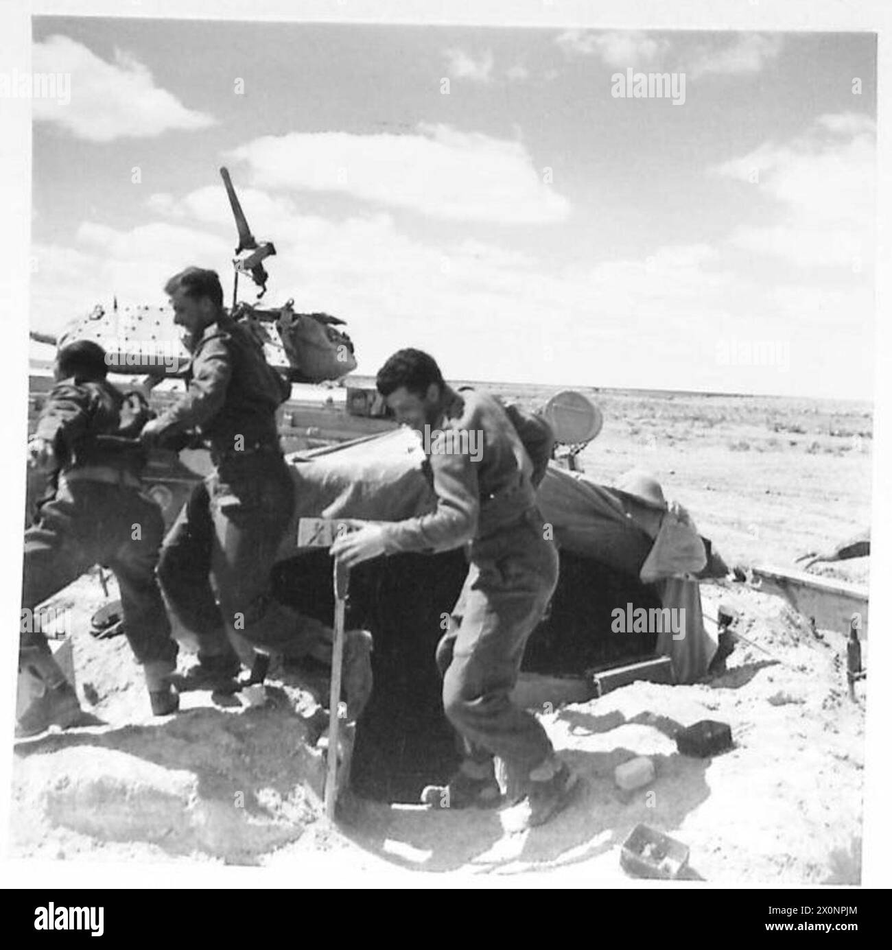 BREAKFAST TIME EPISODE WITH A TANK CREW - But suddenly a yell: "Jerry ...