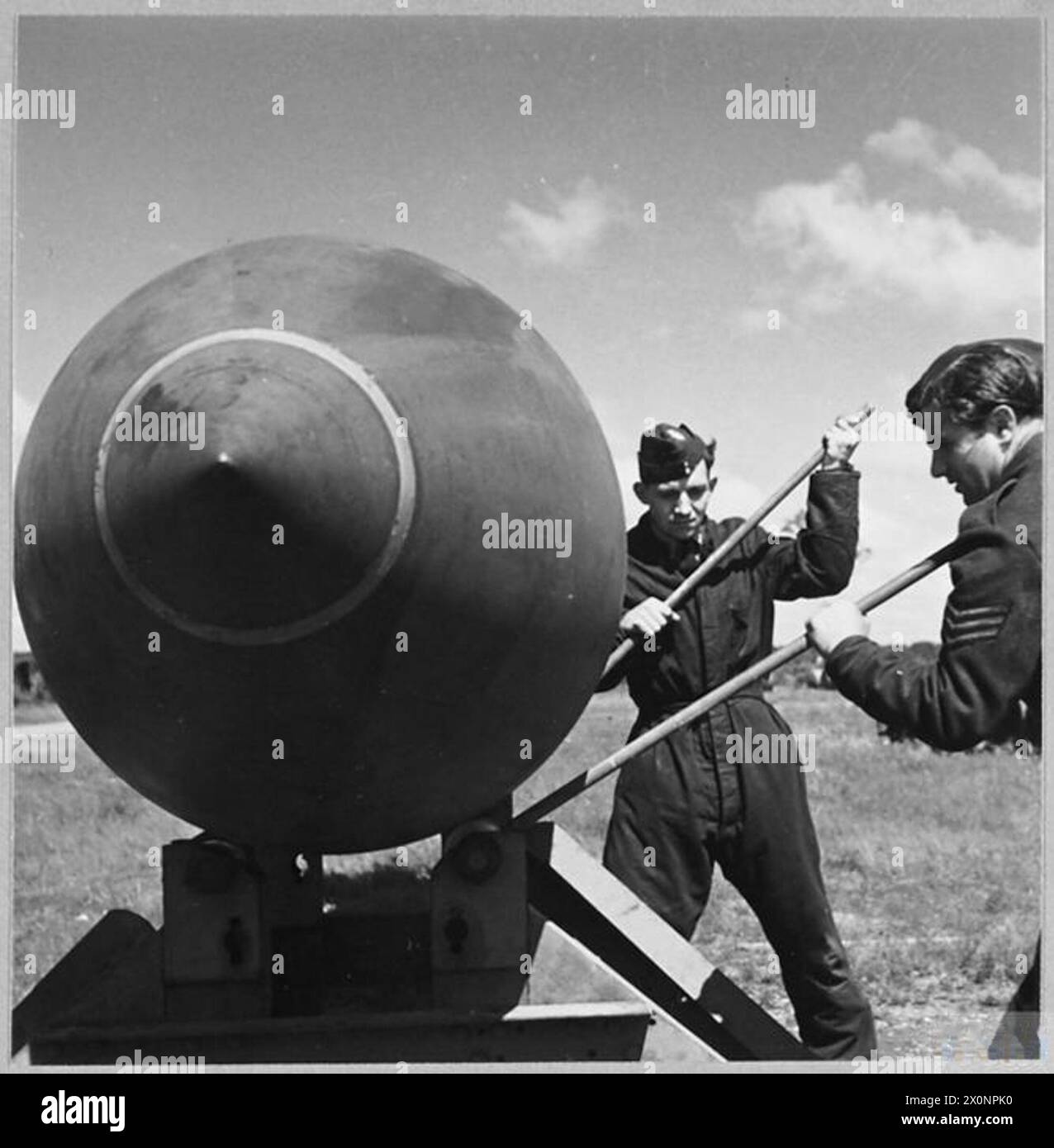 R.A.F's 12,000 LB. BOMB - For story see CH.15363 Picture issued 1945 ...