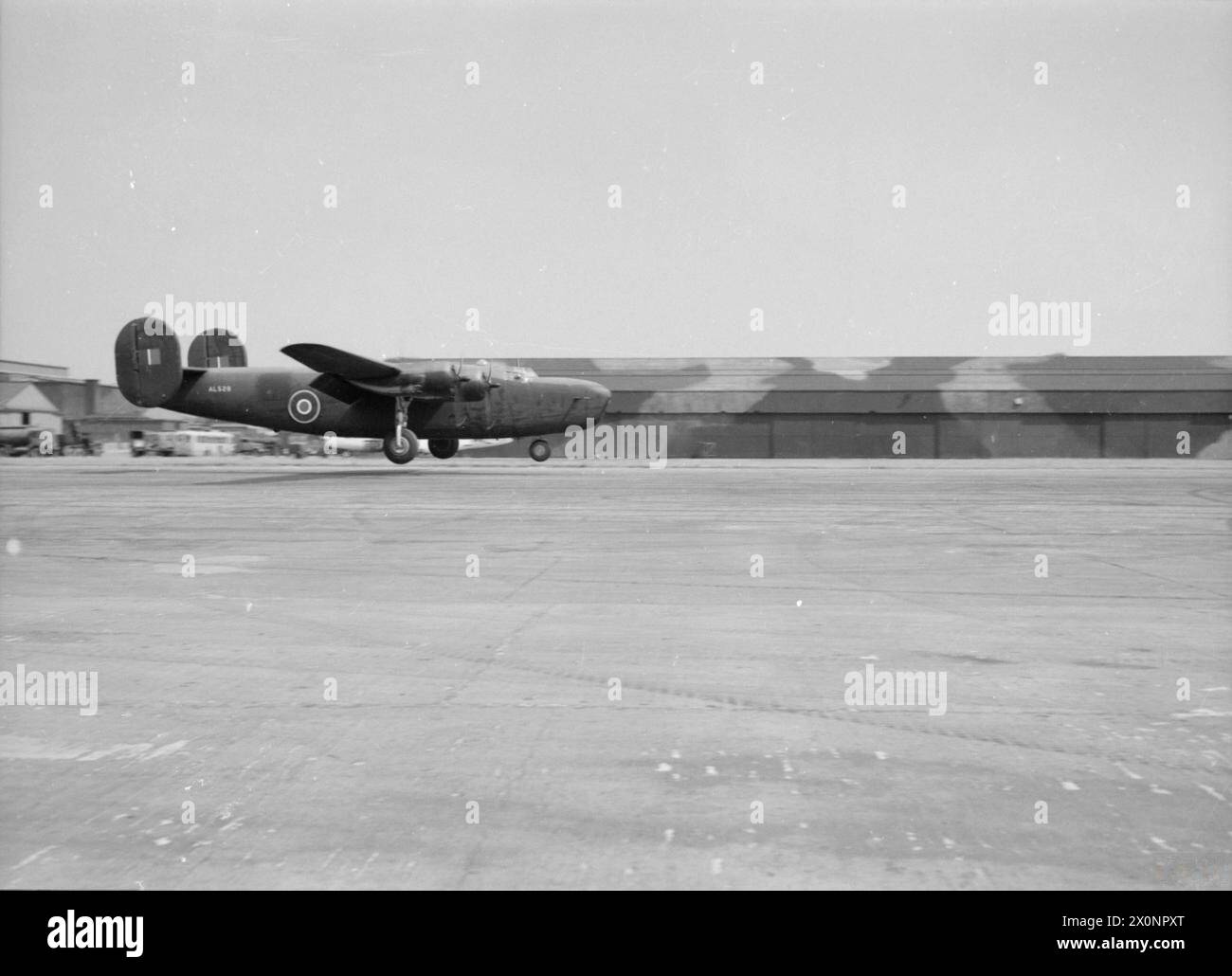 BRITISH OVERSEAS AIRWAYS CORPORATION AND QANTAS, 1940-1945 ...