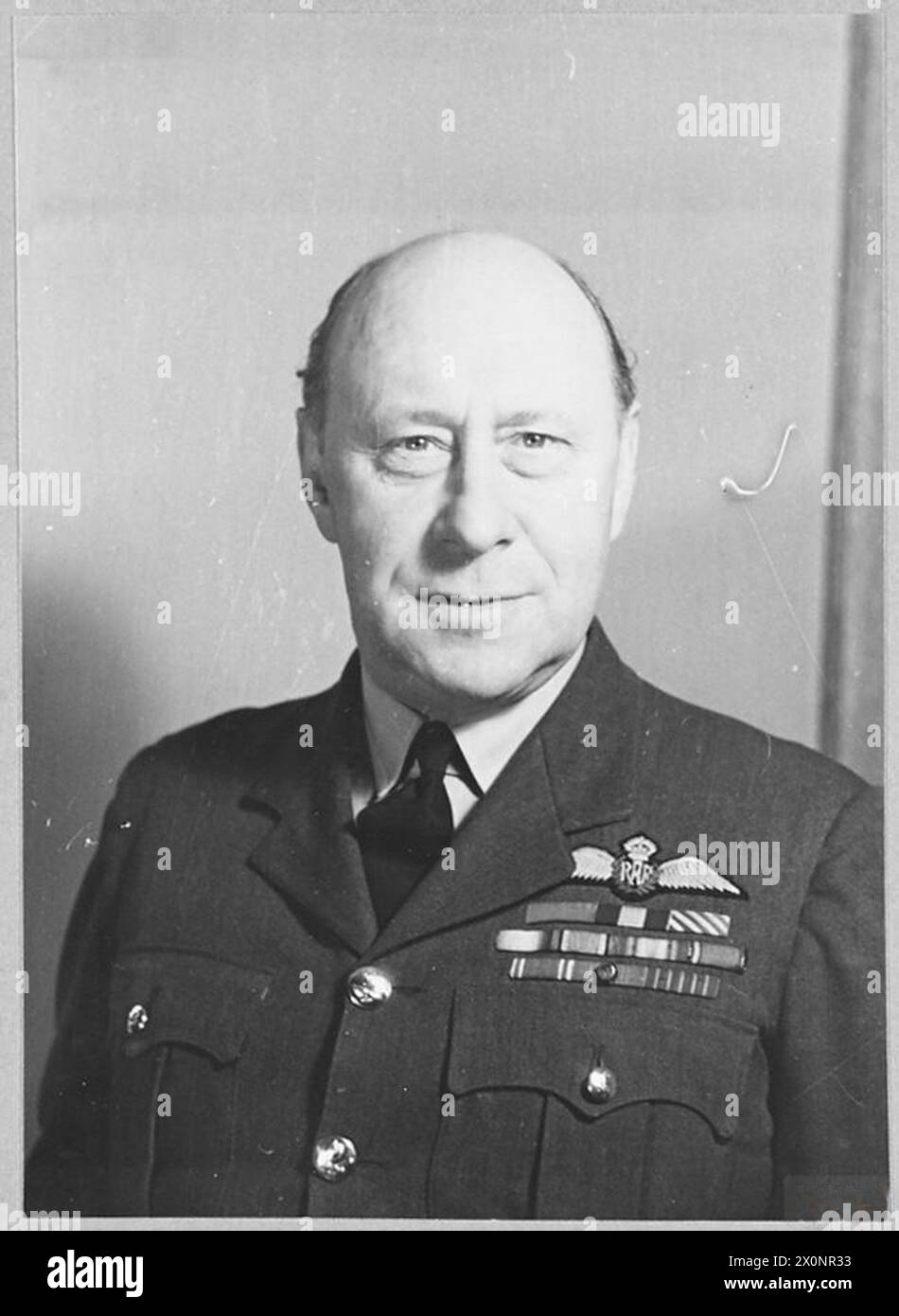R.A.F. LEADERS - Air Marshal Sir William L. Welsh. A.O.C-in-C Flying ...