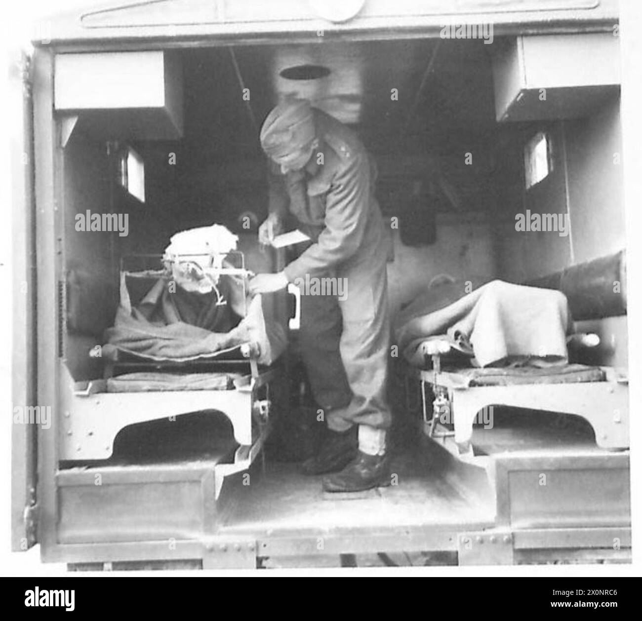 Medical ambulance officer Black and White Stock Photos & Images - Alamy