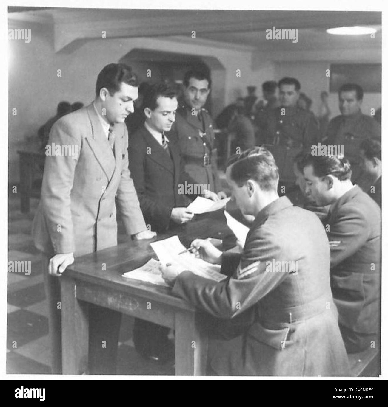 Greek civilians in Egypt register for service in the Greek military ...