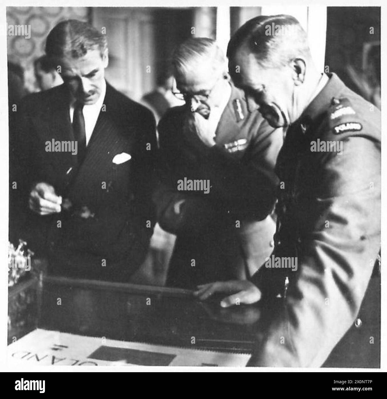 THE POLISH ARMY IN THE MIDDLE EAST, 1942-1943 - Richard Casey, the ...