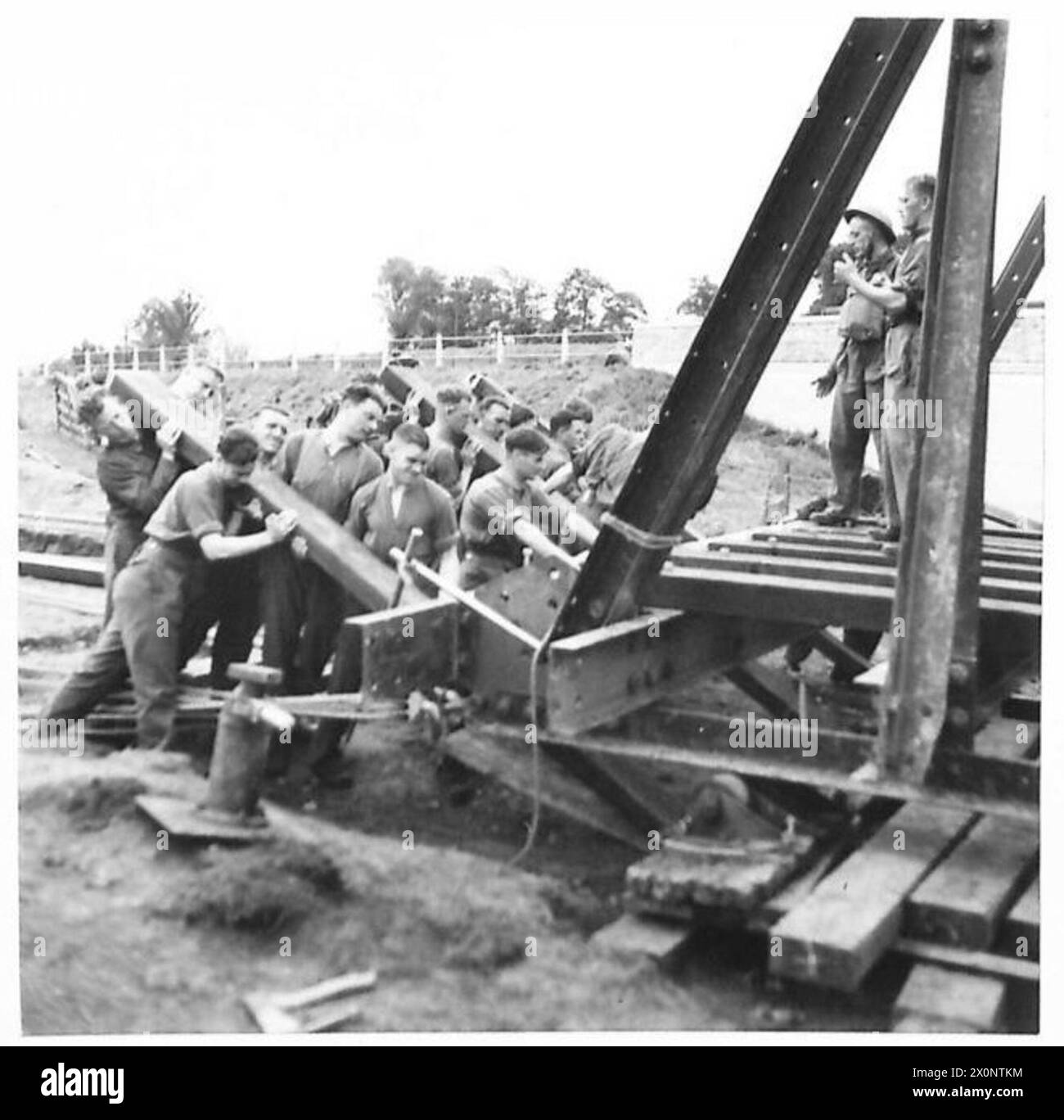 Construction of a bridge on the fourth day of building operations ...