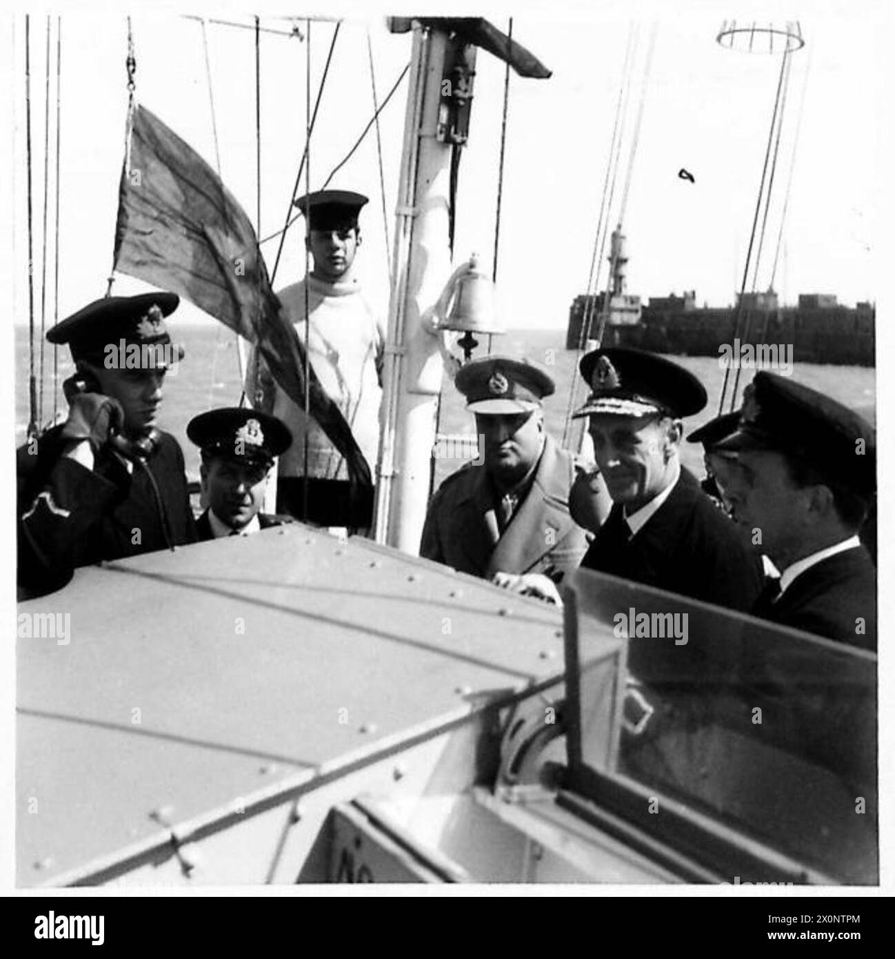 LIEUTENANT GENERAL H.H. THE MAHARAJA OF KASHMIT VISITS DOVER - His ...