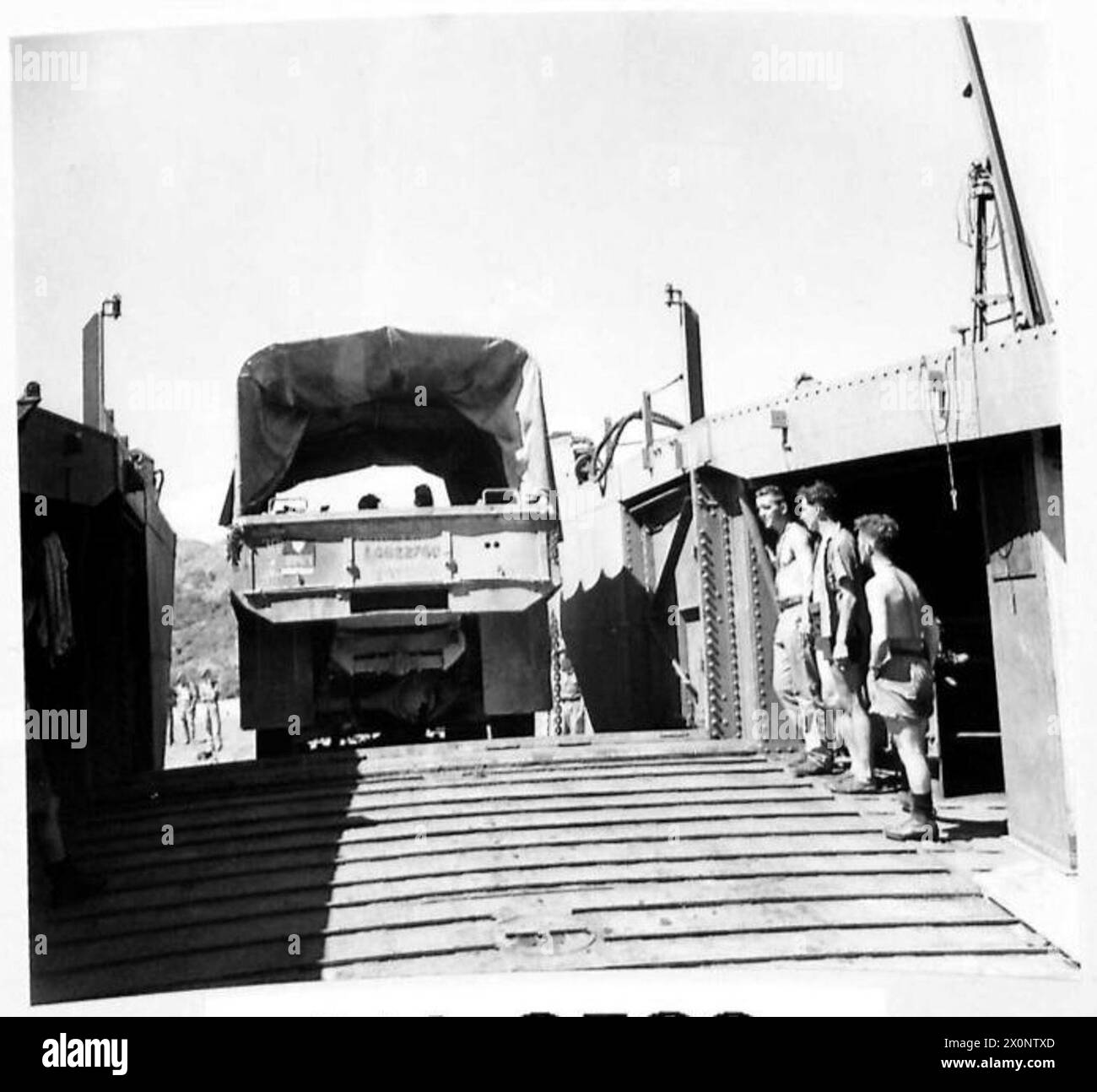 INVASION OF ITALY : FERRY CONTROL UNIT - 3-Tonner leaving an L.C.T ...