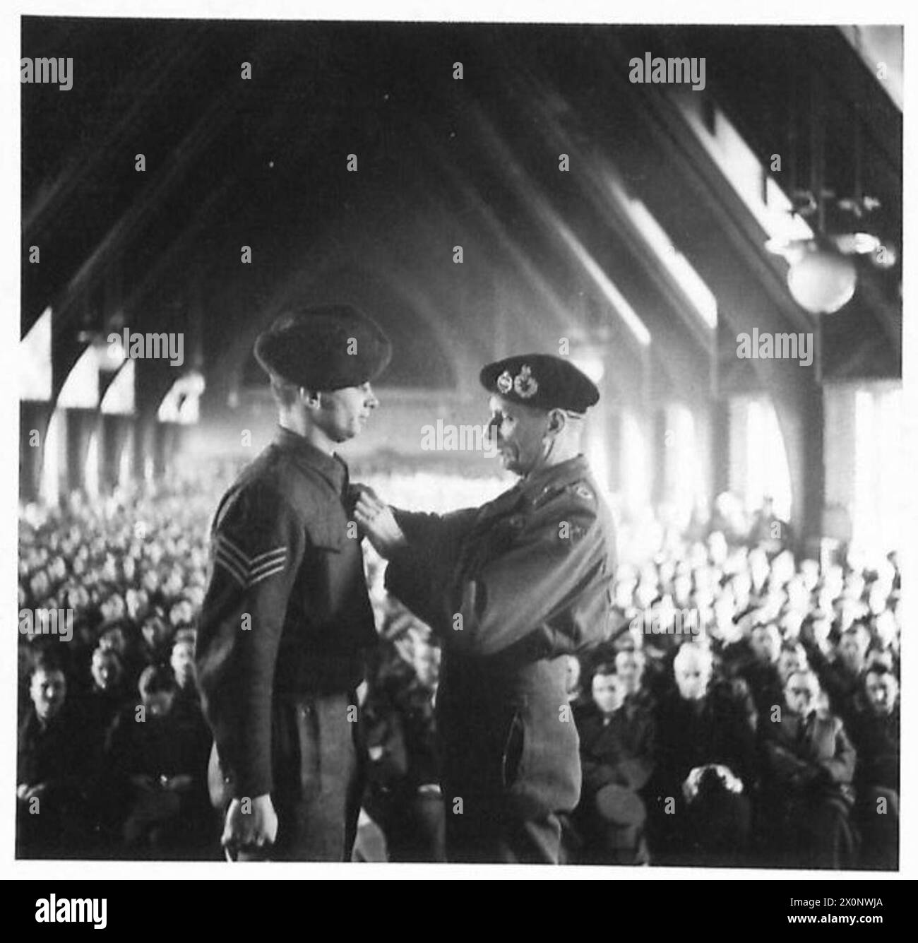 51 HIGHLAND DIVISION INVESTITURE - Sgt. D. Layton, 276 Fd Coy, RE ...