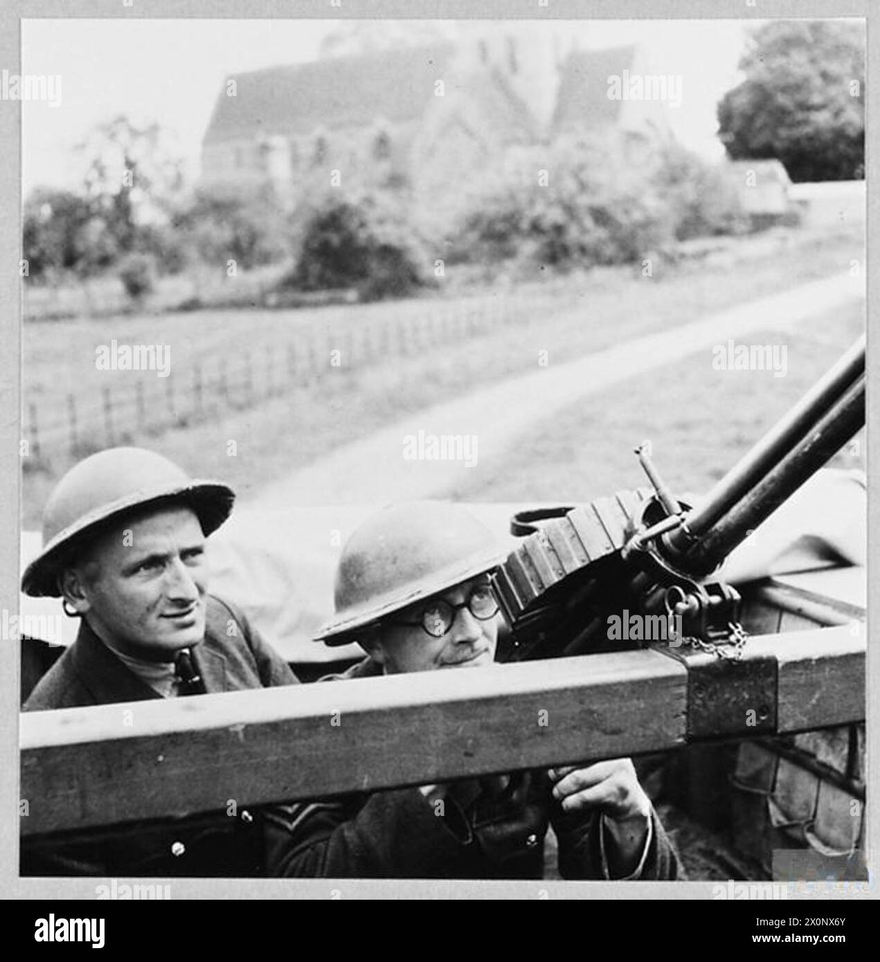 Photograph of RAF personnel and aircrew in Britain from 1940 to 1945 ...