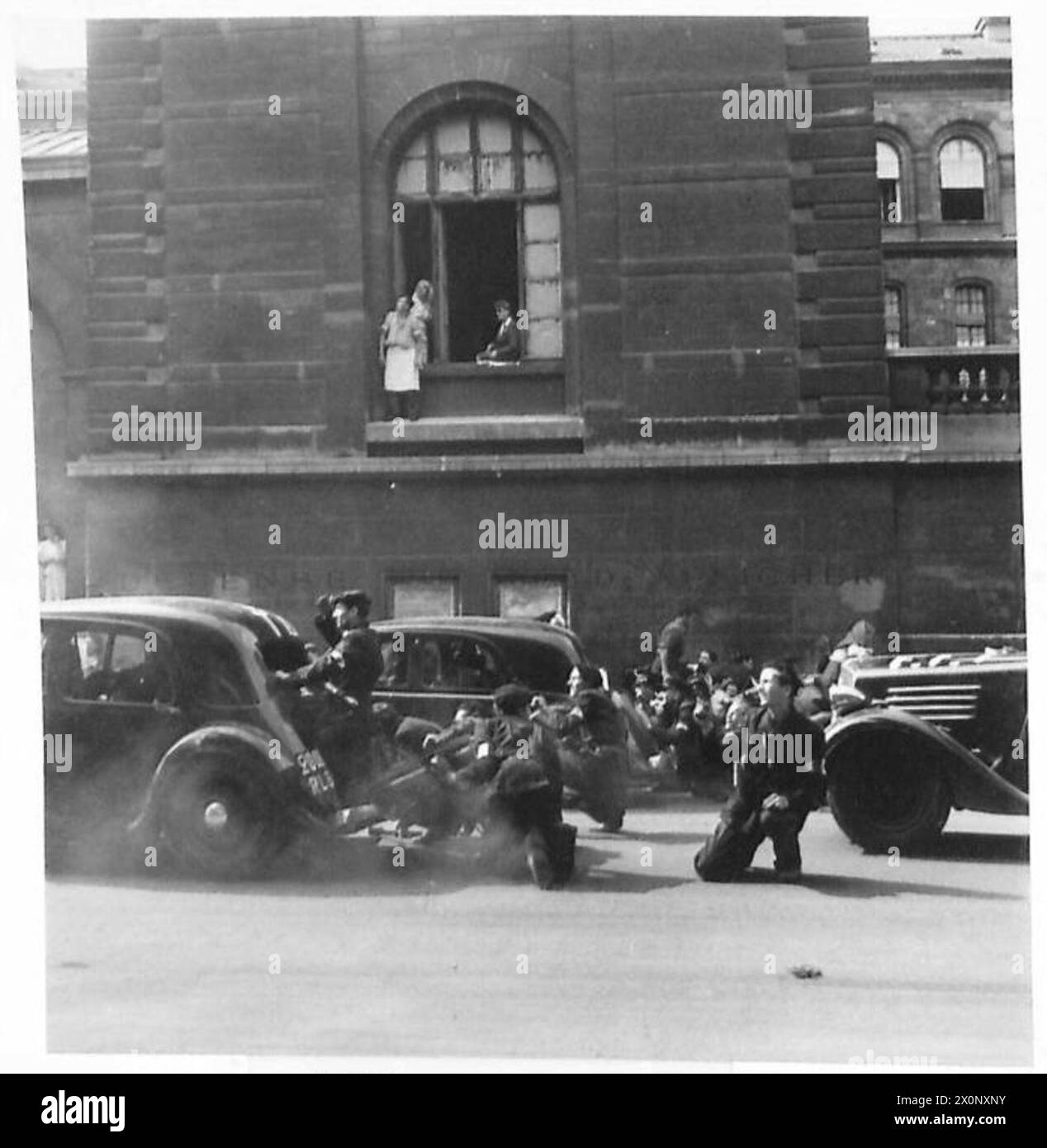 Général de gaulle and civilian Cut Out Stock Images & Pictures - Alamy